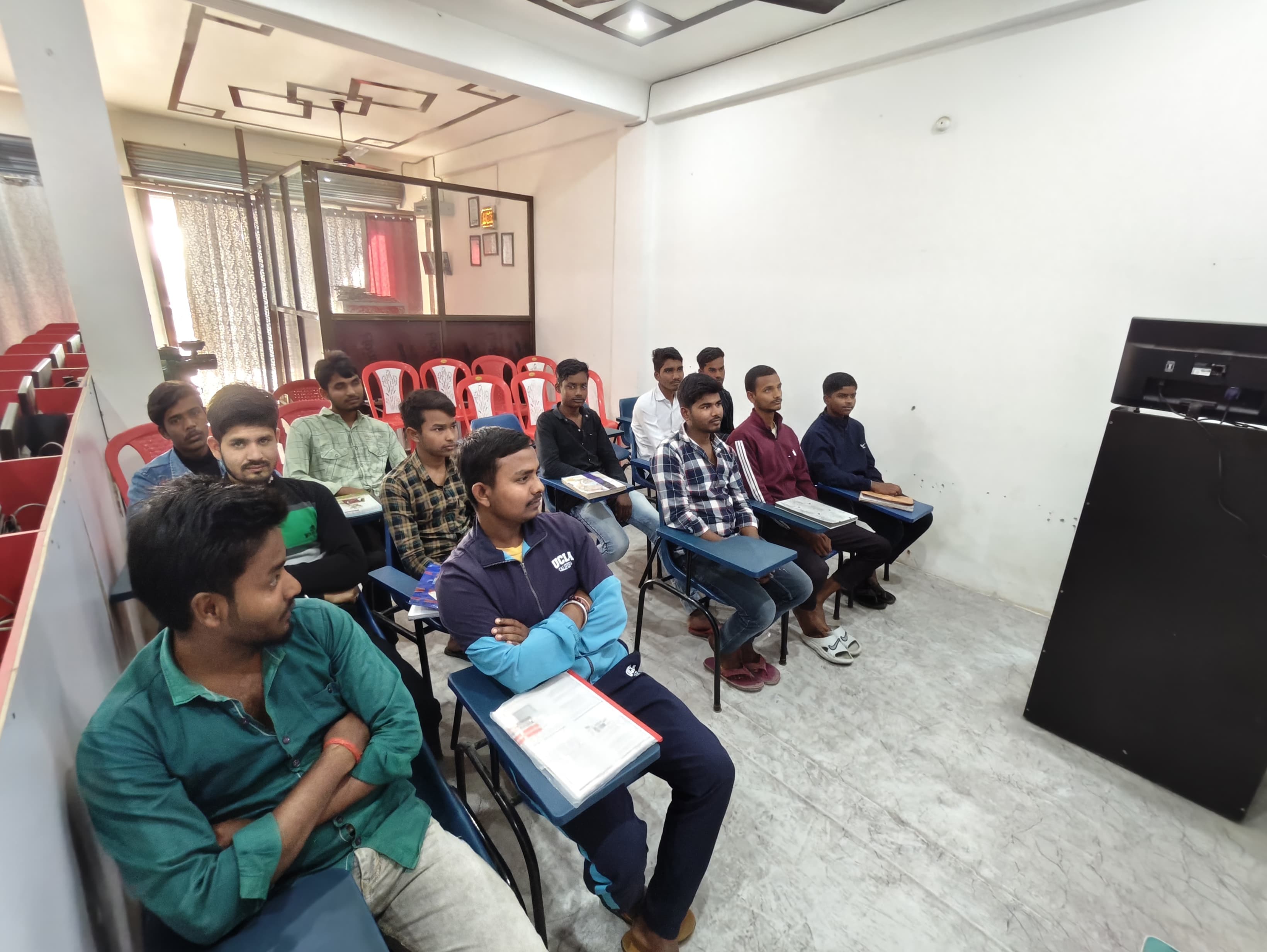 Gallery - N.S Computer Institute - Chiraiyakot Mau